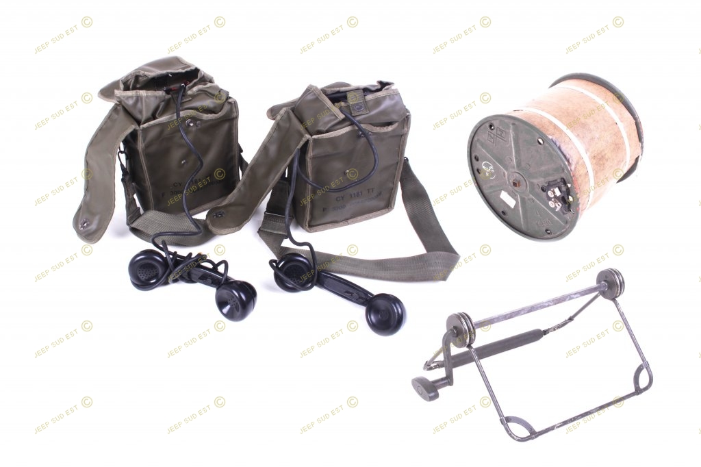 KIT TELEPHONES DE CAMPAGNE US EE8 SACOCHE SKAI (X2), Radio US, MATERIEL ...